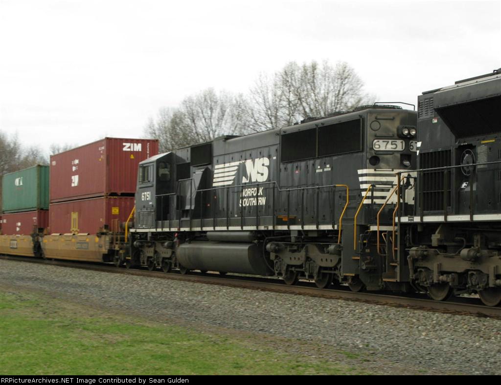 NS EMD SD60I 6751